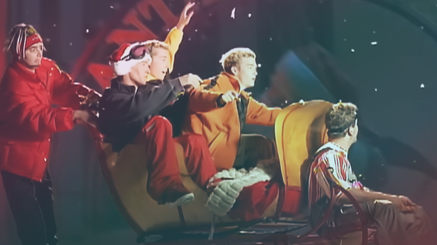 *NSYNC – Merry Christmas, Happy Holidays | 90s90s