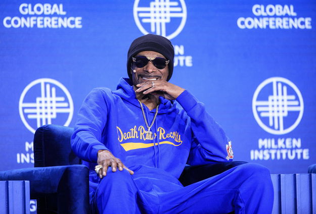 Wie Snoop Dogg das Label Death Row Records kaufte | 90s90s